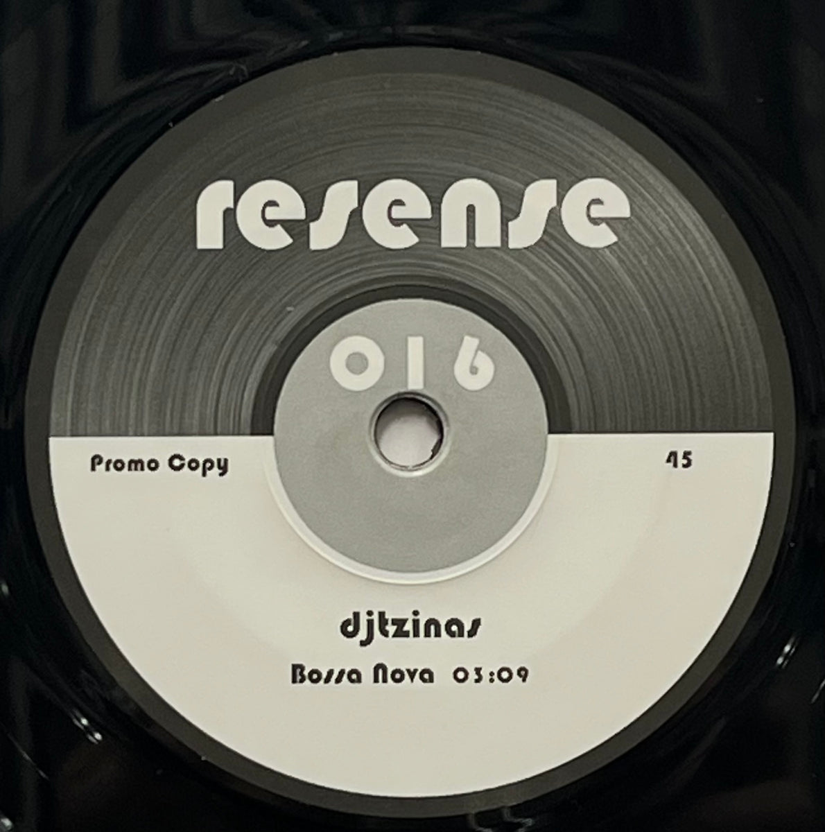 DJTZINAS / Bossa Nova (RESENSE – resense 016, 7inch) – TICRO MARKET