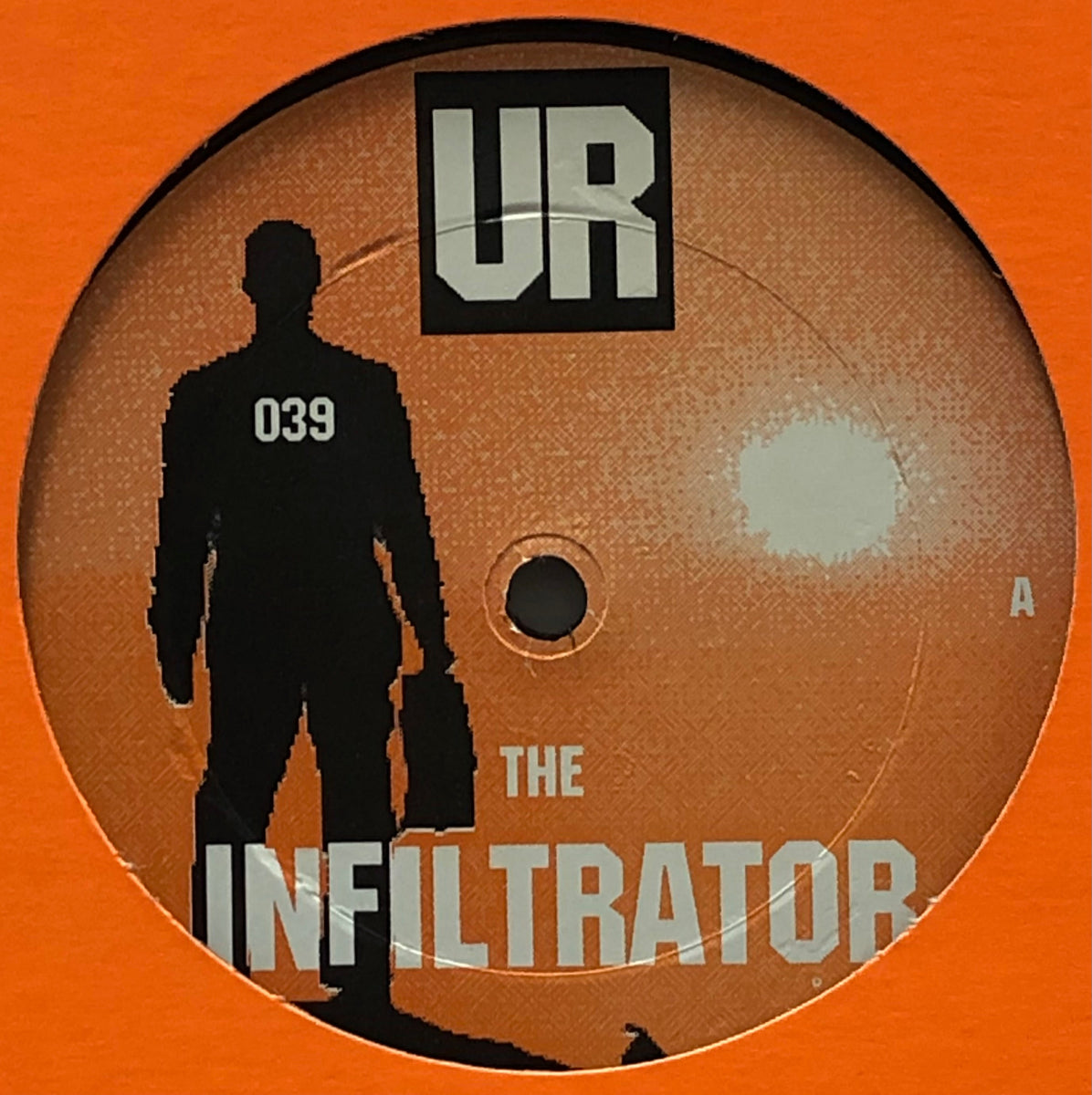 INFILTRATOR / The Infiltrator (Underground Resistance, UR-039, 12inch ...