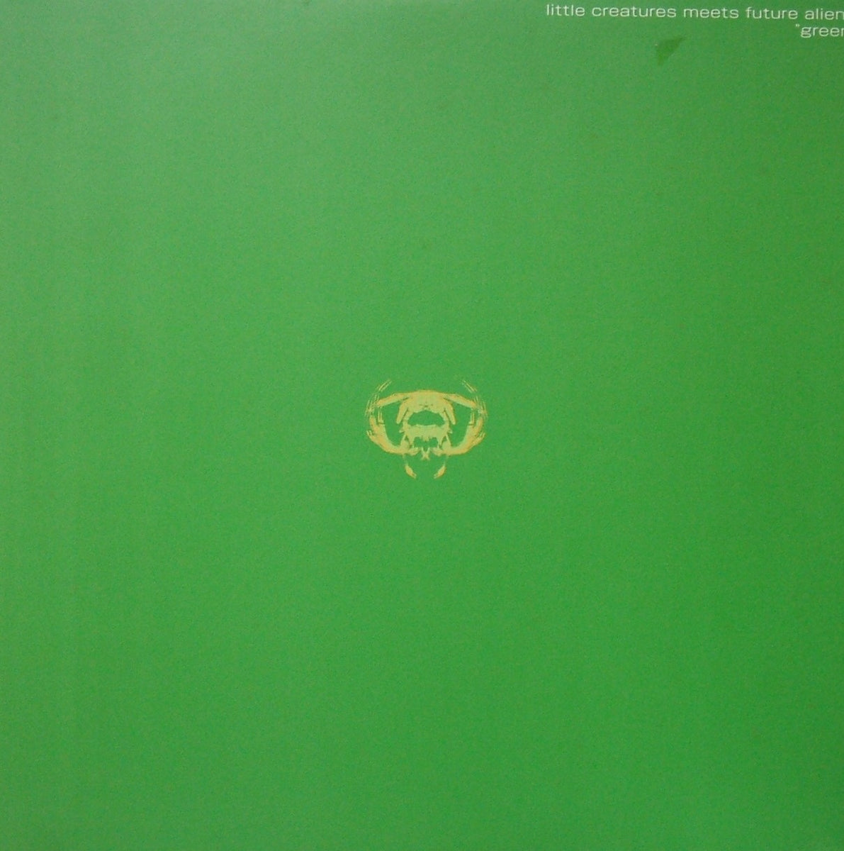 LITTLE CREATURES MEETS FUTURE ALIENS / GREEN – TICRO MARKET